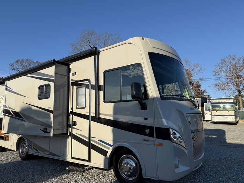Used 2020 Winnebago Intent 28Y for Sale by Dealer in Greenville, South ...