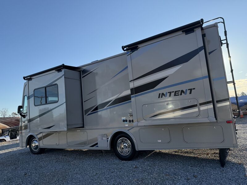 Used 2020 Winnebago Intent 28Y for Sale by Dealer in Greenville, South ...