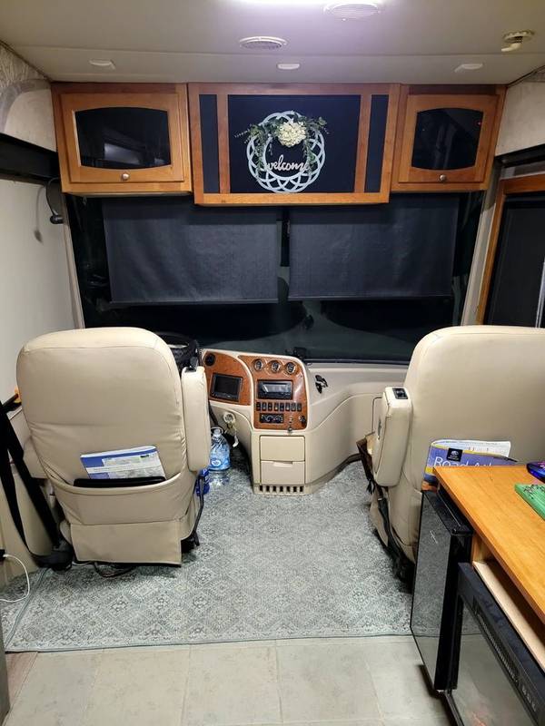 Used 2007 Newmar Dutch Star 4024 for Sale by Dealer in Yuma, Arizona | RVT