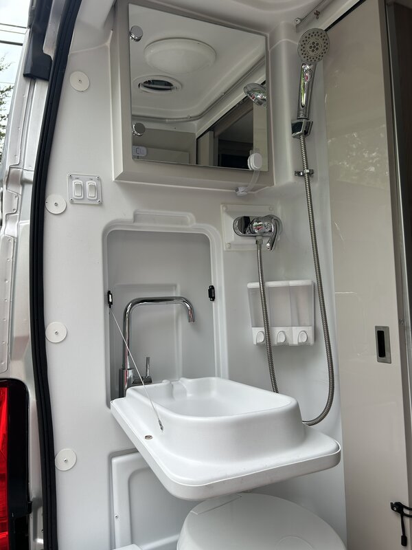 2022 Thor Motor Coach Scope 18M, Class B RV For Sale By Owner in Lake ...